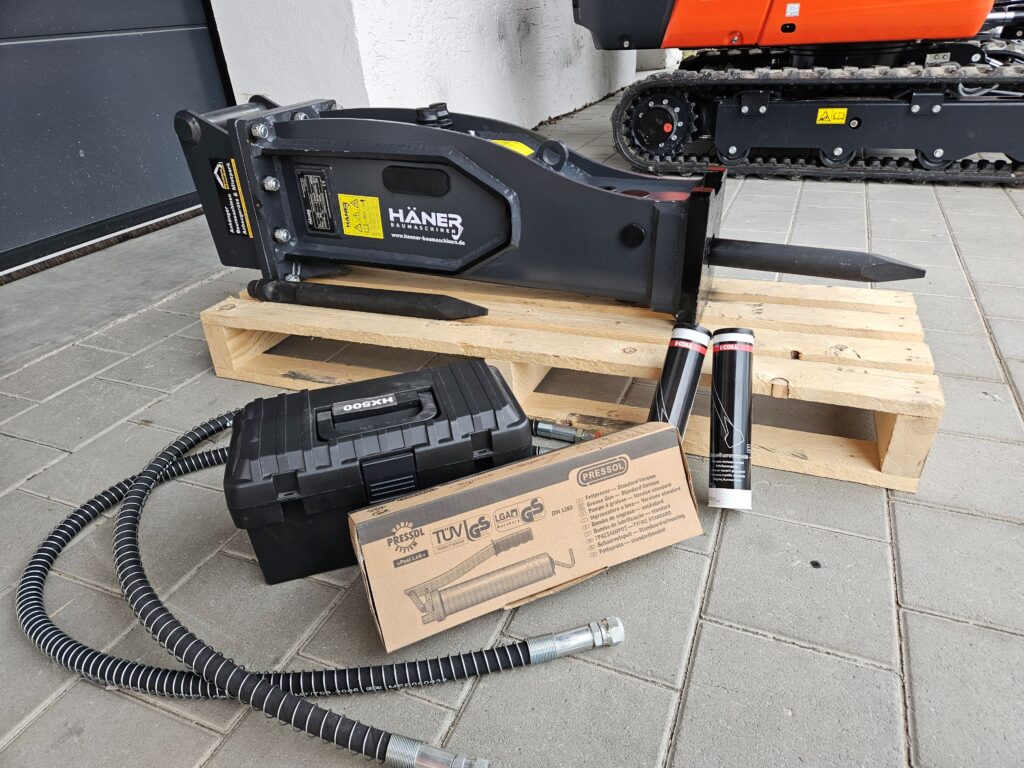 HÄNER Anbaugeräte - Baumaschinen | Schwarzbauer-Maschinen | Bayern